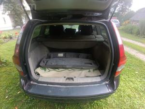 Sarkans Volvo V50 2006 Ogre, ar dzinēja tilpumu 2.00 L un nobraukumu 390 tūkst. km par 1000 €, foto 7 vietnē AUTOMOTO.COM.LV