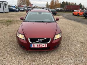Red Volvo V50 2010 in Riga, with an engine capacity of 1.60 L and mileage of 0 thousand km for 1699 €, photo 7 on AUTOMOTO.COM.LV