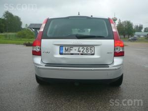 Volvo V50 2004 Cēsis, ar dzinēja tilpumu 2.00 L un nobraukumu 334 tūkst. km par 1690 €, foto 7 vietnē AUTOMOTO.COM.LV