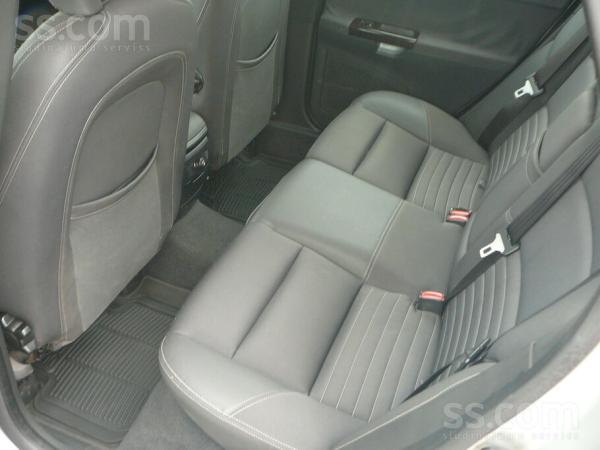 Volvo V50 2004 Cēsis, ar dzinēja tilpumu 2.00 L un nobraukumu 334 tūkst. km par 1690 €, foto 10 vietnē AUTOMOTO.COM.LV