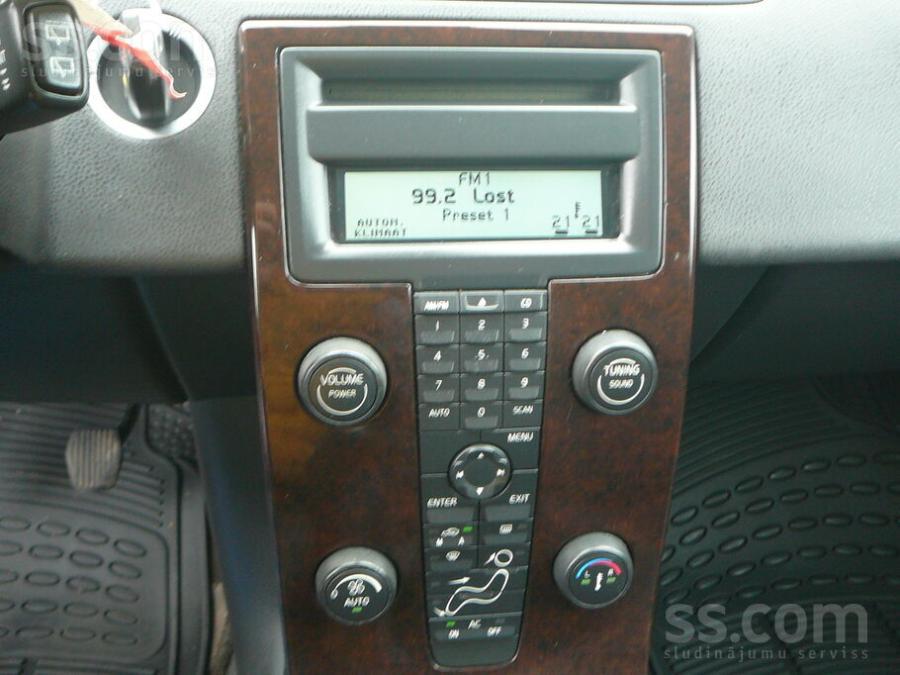 Volvo V50 2004 Cēsis, ar dzinēja tilpumu 2.00 L un nobraukumu 334 tūkst. km par 1690 €, foto 15 vietnē AUTOMOTO.COM.LV