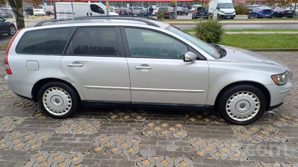 Volvo V50 2004 in Riga, with an engine capacity of 2.00 L and mileage of 315 thousand km for 500 €, photo 11 on AUTOMOTO.COM.LV