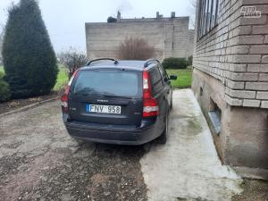 Volvo V50 2004 Klaipėda, ar dzinēja tilpumu 2.00 L un nobraukumu 400 tūkst. km par 870 €, foto 5 vietnē AUTOMOTO.COM.LV