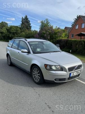 Volvo V50 2004 in Jurmala, with an engine capacity of 2.00 L and mileage of 333 thousand km for 1200 €, photo  on AUTOMOTO.COM.LV