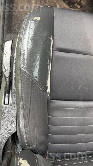 Volvo V50 2004 in Jekabpils, with an engine capacity of 2.00 L and mileage of 0 thousand km for 1500 €, photo 11 on AUTOMOTO.COM.LV