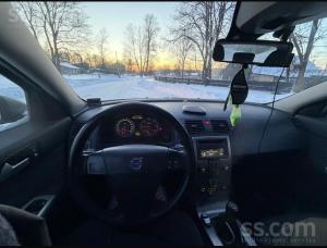 Volvo V50 2004 in Jekabpils, with an engine capacity of 2.00 L and mileage of 0 thousand km for 1500 €, photo 16 on AUTOMOTO.COM.LV
