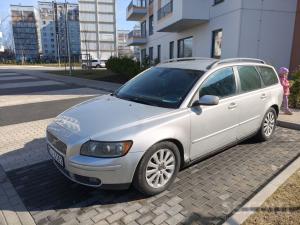 Volvo V50 2004 Rīga, ar dzinēja tilpumu 2.00 L un nobraukumu 274 tūkst. km par 800 €, foto 8 vietnē AUTOMOTO.COM.LV