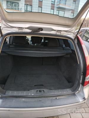 Volvo V50 2004 Rīga, ar dzinēja tilpumu 2.00 L un nobraukumu 274 tūkst. km par 800 €, foto 11 vietnē AUTOMOTO.COM.LV