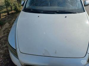 Volvo V50 2004 in Vilnius, with an engine capacity of 2.00 L and mileage of 204 thousand km for 900 €, photo 5 on AUTOMOTO.COM.LV