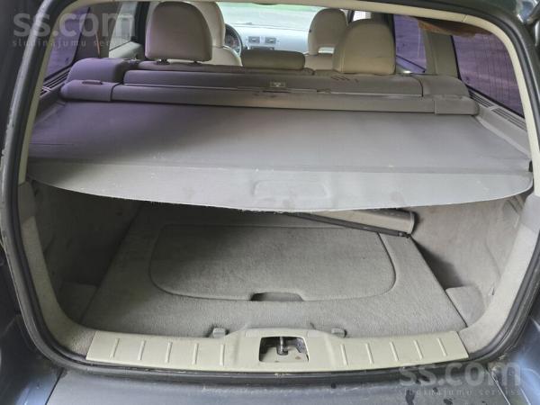 Volvo V50 2004 in Riga, with an engine capacity of 2.00 L and mileage of 251 thousand km for 1900 €, photo 5 on AUTOMOTO.COM.LV