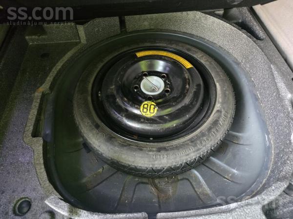 Volvo V50 2004 in Riga, with an engine capacity of 2.00 L and mileage of 251 thousand km for 1900 €, photo 6 on AUTOMOTO.COM.LV