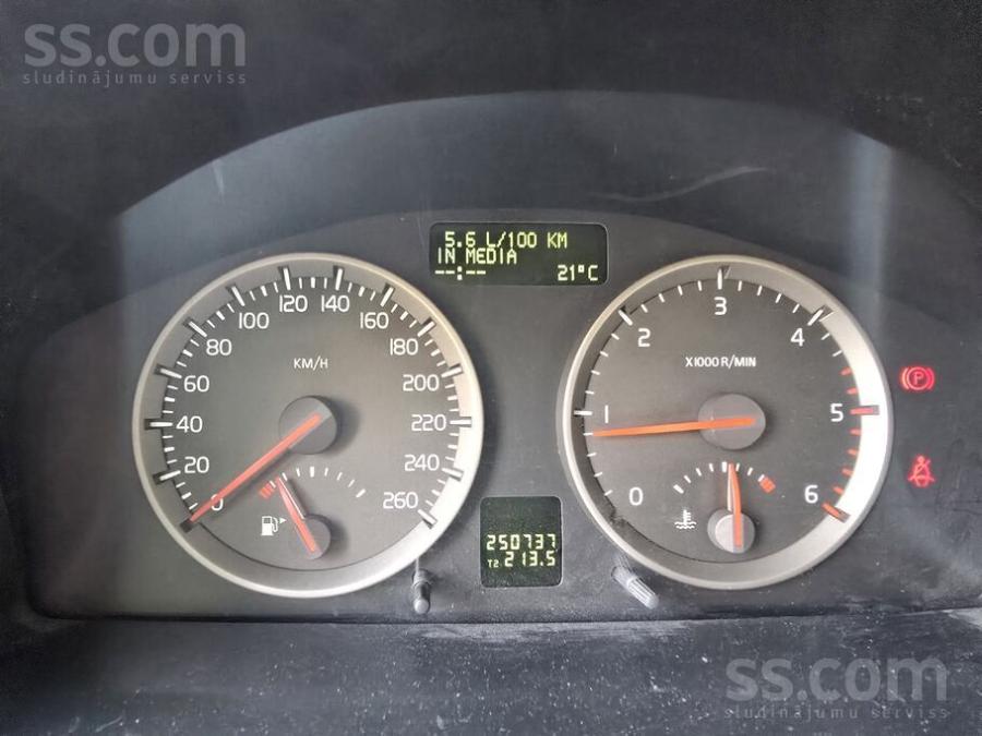 Вольво В50 2004 в Рига, объемом двигателя 2.00 л и пробегом 251 тыс. км за 1900 €, фото 11 на AUTOMOTO.COM.LV
