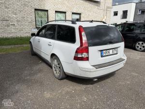 Volvo V50 2004 Kauņa, ar dzinēja tilpumu 2.00 L un nobraukumu 386 tūkst. km par 580 €, foto 4 vietnē AUTOMOTO.COM.LV