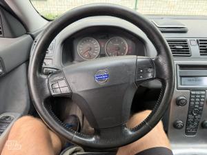 Volvo V50 2004 Kauņa, ar dzinēja tilpumu 2.00 L un nobraukumu 386 tūkst. km par 580 €, foto 10 vietnē AUTOMOTO.COM.LV