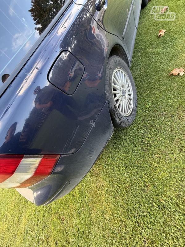 Volvo V50 2004 in Varena, with an engine capacity of 2.00 L and mileage of 321 thousand km for 800 €, photo 6 on AUTOMOTO.COM.LV