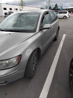 Volvo V50 2004 in Kaunas, with an engine capacity of 2.00 L and mileage of 313 thousand km for 1200 €, photo 4 on AUTOMOTO.COM.LV