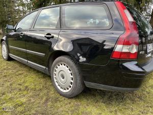 Volvo V50 2005 in Vilkaviskis, with an engine capacity of 1.60 L and mileage of 291 thousand km for 1250 €, photo 4 on AUTOMOTO.COM.LV