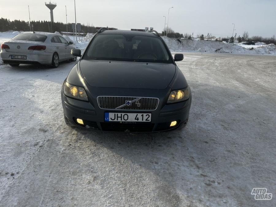 Volvo V50 2005 Gargždai, ar dzinēja tilpumu 1.60 L un nobraukumu 339 tūkst. km par 1100 €, foto 1 vietnē AUTOMOTO.COM.LV