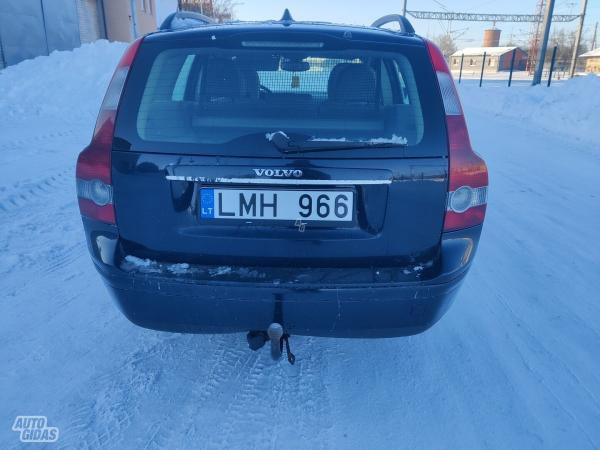 Volvo V50 2005 in Siauliai, with an engine capacity of 1.60 L and mileage of 303 thousand km for 1550 €, photo 5 on AUTOMOTO.COM.LV