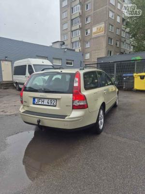 Volvo V50 2005 in Kaunas, with an engine capacity of 2.00 L and mileage of 307 thousand km for 1050 €, photo 7 on AUTOMOTO.COM.LV