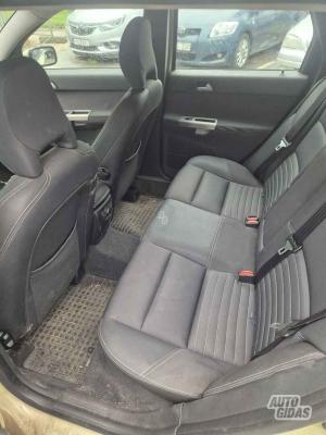 Volvo V50 2005 in Kaunas, with an engine capacity of 2.00 L and mileage of 307 thousand km for 1050 €, photo 10 on AUTOMOTO.COM.LV
