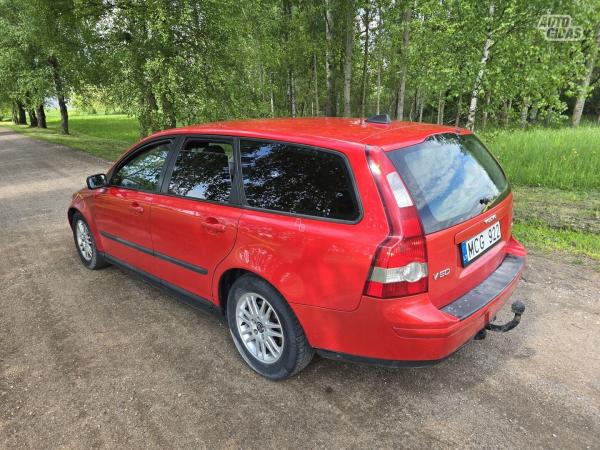 Volvo V50 2005 Radviliškis, ar dzinēja tilpumu 1.60 L un nobraukumu 1 tūkst. km par 1050 €, foto 4 vietnē AUTOMOTO.COM.LV