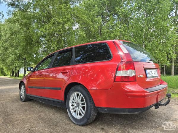 Volvo V50 2005 Radviliškis, ar dzinēja tilpumu 1.60 L un nobraukumu 1 tūkst. km par 1050 €, foto 8 vietnē AUTOMOTO.COM.LV
