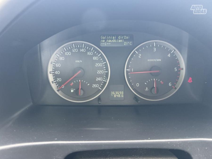 Вольво В50 2005 в Шяуляй, объемом двигателя 2.00 л и пробегом 363 тыс. км за 999 €, фото 20 на AUTOMOTO.COM.LV