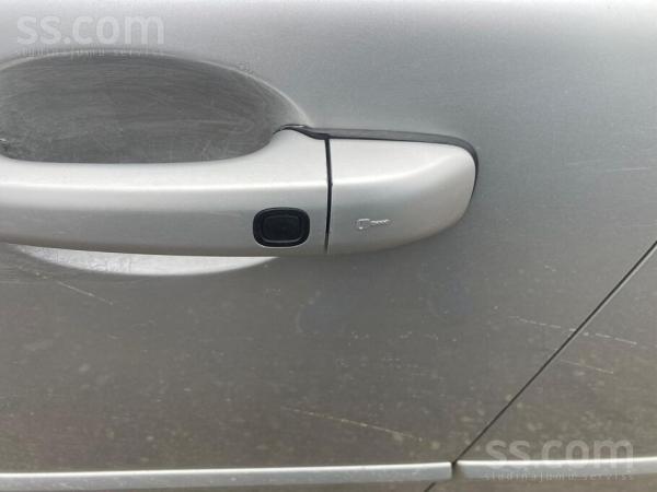Volvo V50 2005 in Riga, with an engine capacity of 1.60 L and mileage of 346 thousand km for 1750 €, photo 7 on AUTOMOTO.COM.LV