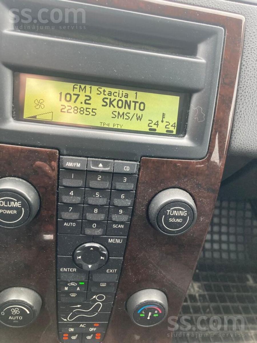 Volvo V50 2005 Rīga, ar dzinēja tilpumu 1.60 L un nobraukumu 346 tūkst. km par 1750 €, foto 23 vietnē AUTOMOTO.COM.LV