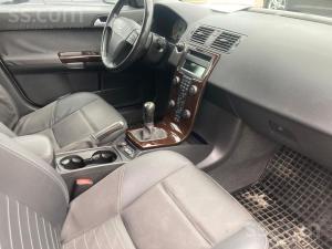 Volvo V50 2005 Rīga, ar dzinēja tilpumu 1.60 L un nobraukumu 346 tūkst. km par 1750 €, foto 32 vietnē AUTOMOTO.COM.LV