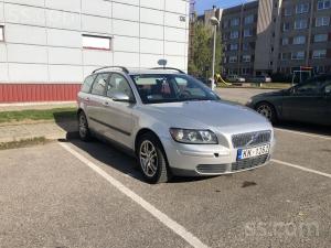 Volvo V50 2005 Daugavpils, ar dzinēja tilpumu 2.00 L un nobraukumu 346 tūkst. km par 1195 €, foto  vietnē AUTOMOTO.COM.LV