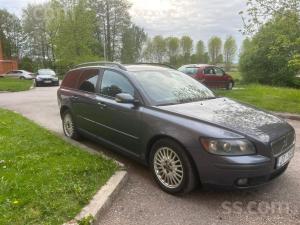 Volvo V50 2005 Kuldīga, ar dzinēja tilpumu 2.00 L un nobraukumu 0 tūkst. km par 1400 €, foto 1 vietnē AUTOMOTO.COM.LV