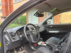 Volvo V50 2005 Kuldīga, ar dzinēja tilpumu 2.00 L un nobraukumu 0 tūkst. km par 1400 €, foto 3 vietnē AUTOMOTO.COM.LV