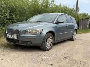 Вольво В50 2005 в Шяуляй, объемом двигателя 2.00 л и пробегом 308 тыс. км за 900 €, фото  на AUTOMOTO.COM.LV