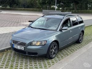 Volvo V50 2005 Ukmergė, ar dzinēja tilpumu 2.00 L un nobraukumu 379 tūkst. km par 650 €, foto 3 vietnē AUTOMOTO.COM.LV