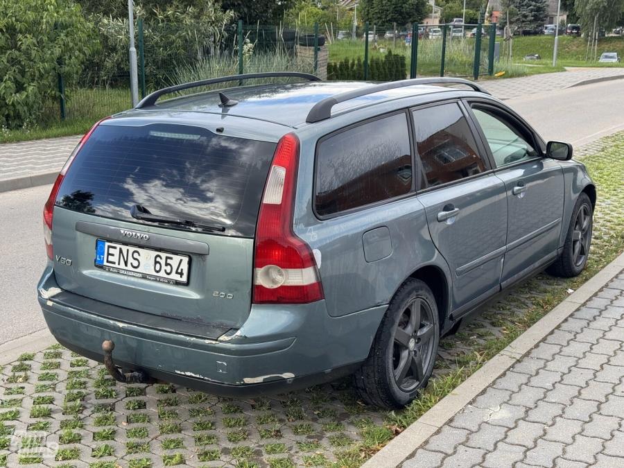 Volvo V50 2005 Ukmergė, ar dzinēja tilpumu 2.00 L un nobraukumu 379 tūkst. km par 650 €, foto 6 vietnē AUTOMOTO.COM.LV