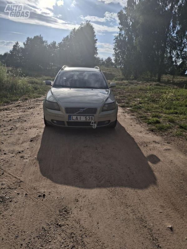 Вольво В50 2005 в Вильнюс, объемом двигателя 2.00 л и пробегом 300 тыс. км за 850 €, фото 5 на AUTOMOTO.COM.LV