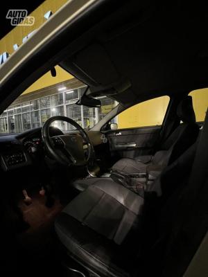 Volvo V50 2005 Viļņa, ar dzinēja tilpumu 2.00 L un nobraukumu 300 tūkst. km par 850 €, foto 15 vietnē AUTOMOTO.COM.LV