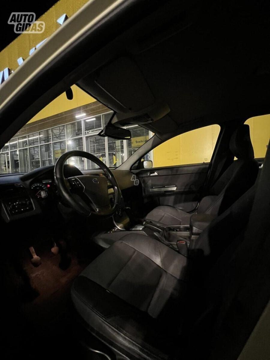 Volvo V50 2005 Viļņa, ar dzinēja tilpumu 2.00 L un nobraukumu 300 tūkst. km par 850 €, foto 15 vietnē AUTOMOTO.COM.LV