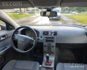 Вольво В50 2005 в Елгава, объемом двигателя 1.60 л и пробегом 318 тыс. км за 2100 €, фото 7 на AUTOMOTO.COM.LV