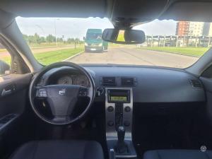 Volvo V50 2005 Klaipėda, ar dzinēja tilpumu 2.00 L un nobraukumu 3 tūkst. km par 1300 €, foto 9 vietnē AUTOMOTO.COM.LV