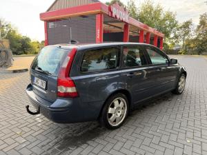 Вольво В50 2005 в Укмерге, объемом двигателя 2.00 л и пробегом 279 тыс. км за 480 €, фото 7 на AUTOMOTO.COM.LV