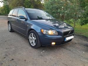 Volvo V50 2005 Marijampole, ar dzinēja tilpumu 2.00 L un nobraukumu 380 tūkst. km par 999 €, foto 4 vietnē AUTOMOTO.COM.LV