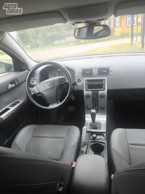 Volvo V50 2005 Viļņa, ar dzinēja tilpumu 2.40 L un nobraukumu 300 tūkst. km par 800 €, foto 7 vietnē AUTOMOTO.COM.LV