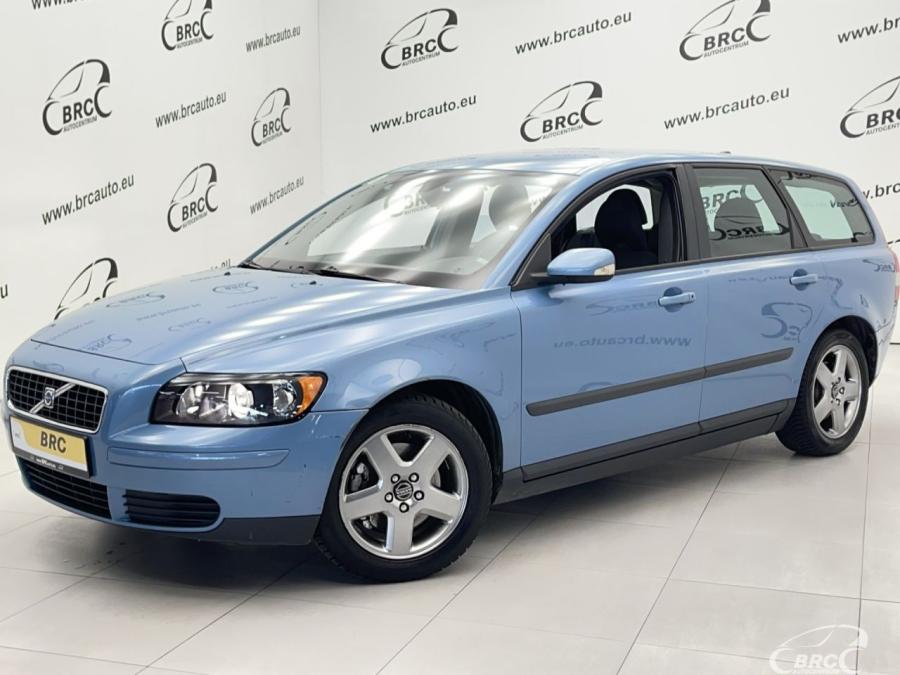 Volvo V50 2005 Viļņa, ar dzinēja tilpumu 2.00 L un nobraukumu 351 tūkst. km par 1700 €, foto 1 vietnē AUTOMOTO.COM.LV