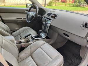 Volvo V50 2005 Šauļi, ar dzinēja tilpumu 2.00 L un nobraukumu 290 tūkst. km par 900 €, foto 10 vietnē AUTOMOTO.COM.LV