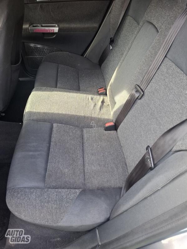 Volvo V50 2005 in Elektrenai, with an engine capacity of 2.00 L and mileage of 491 thousand km for 1000 €, photo 11 on AUTOMOTO.COM.LV