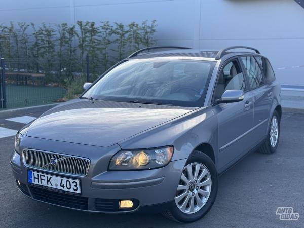 Volvo V50 2005 in Kaunas, with an engine capacity of 2.00 L and mileage of 0 thousand km for 1450 €, photo 4 on AUTOMOTO.COM.LV