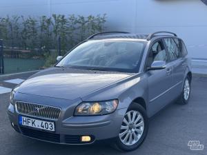 Volvo V50 2005 Kauņa, ar dzinēja tilpumu 2.00 L un nobraukumu 0 tūkst. km par 1450 €, foto 4 vietnē AUTOMOTO.COM.LV